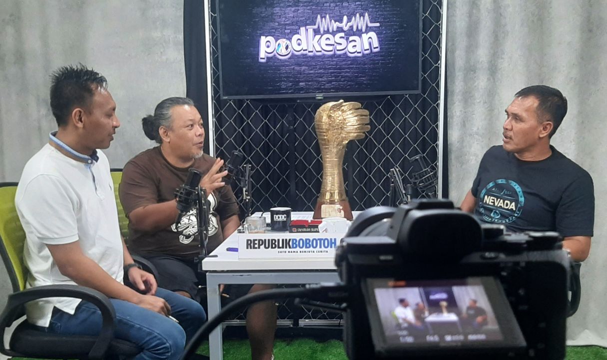 Asep Kustiana, Berawal Bobotoh, Berakhir Legenda